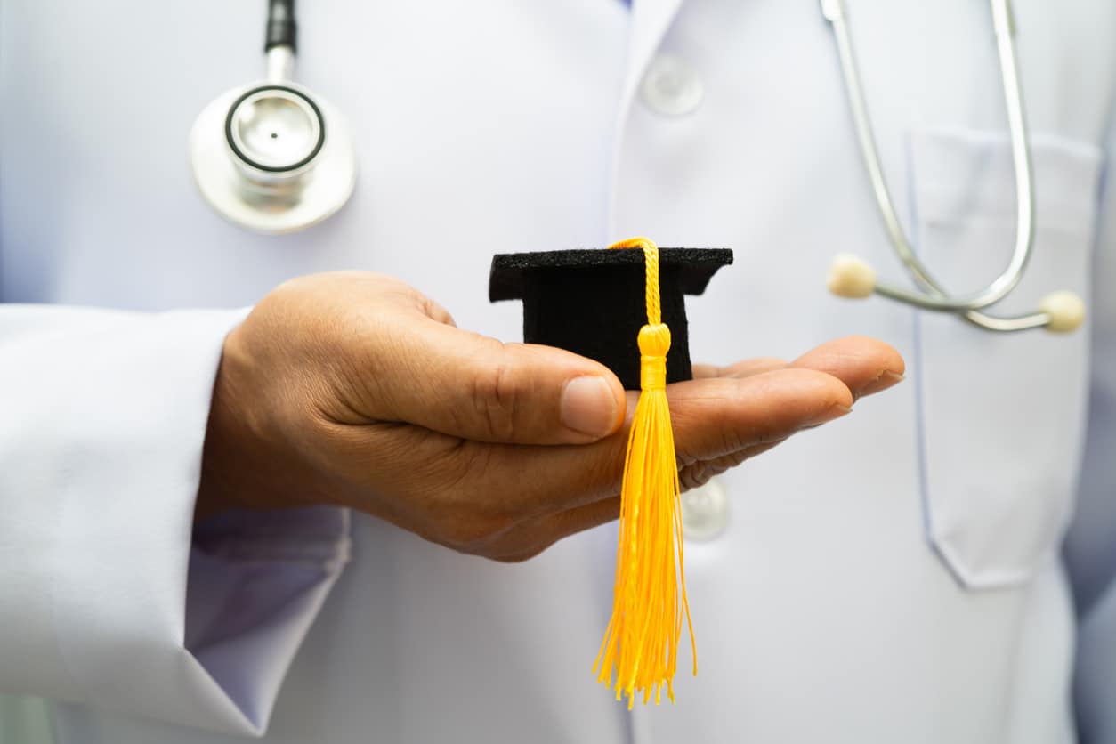 Five Major Challenges Facing Medical Education in the United States | Tiber